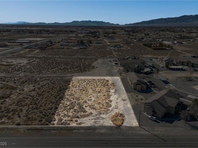 2891 E Dandelion St, Pahrump, NV 89048