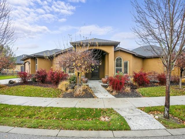 2893 S Brookwater Ln, Eagle, ID 83616