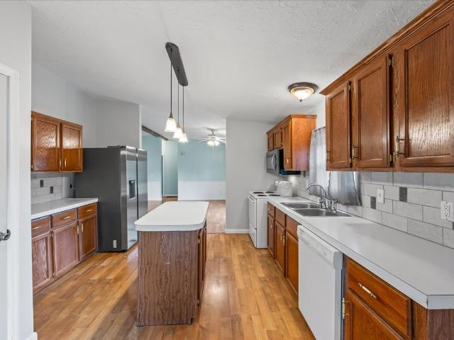 289 Cedar Park Dr