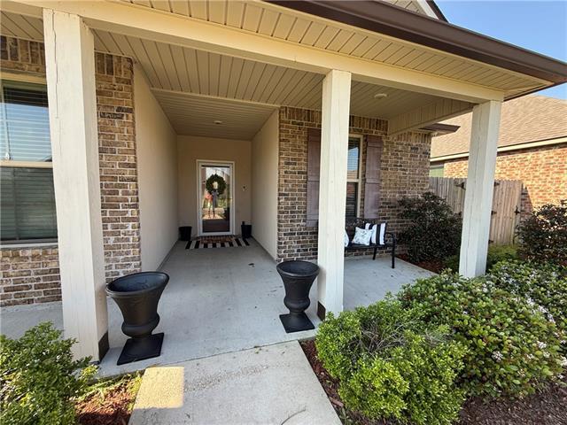 289 Grand Isle Ct, Slidell, LA 70461 | MLS #2550 | Compass