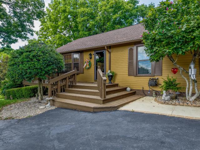 289 Hinkston Pike
