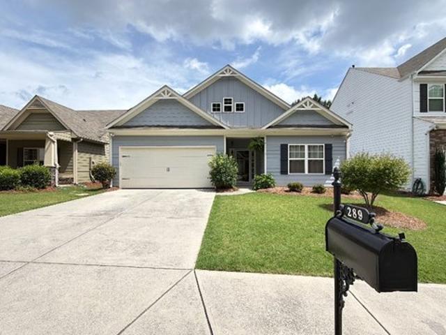 289 Laurelcrest Ln, Dallas, GA 30132