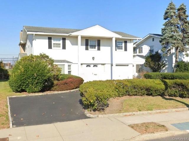 289 Lido Blvd, Lido Beach, NY 11561