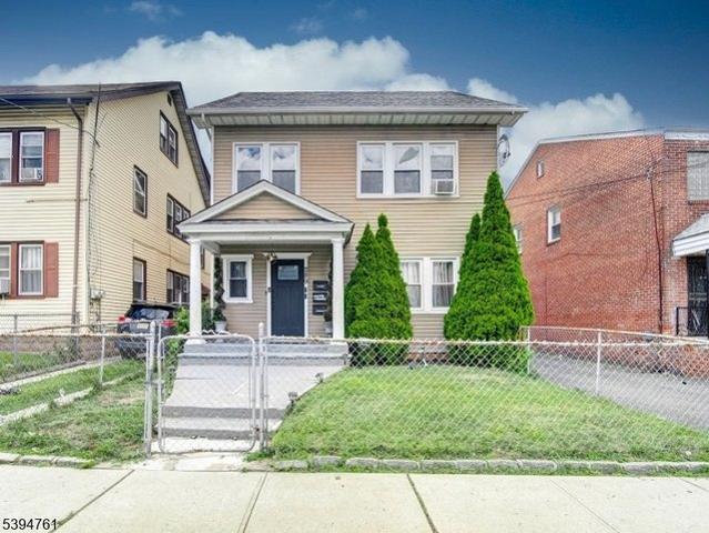 289 N Center St, City of Orange Township, NJ 07050