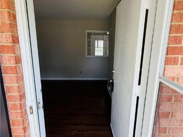 289 Ramona Dr, Fayetteville, NC 28303 | MLS #748822 | Compass