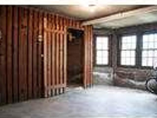 28 48 Lawton 1BR/1BA Style F
