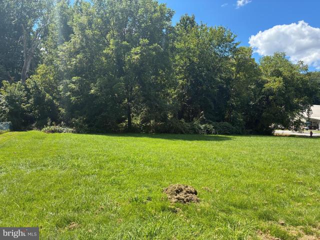 28 4th Ave, Carneys Point, NJ 08069 | MLS #NJSA2018 | Compass