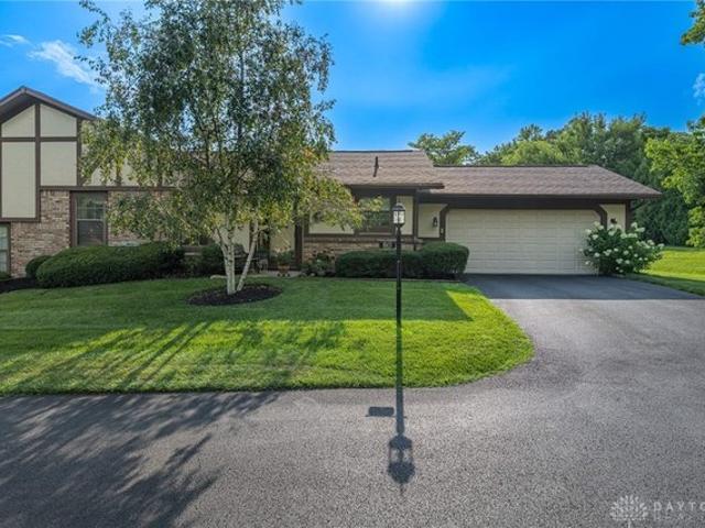 28 Tamarack Trl, Springboro, OH 45066