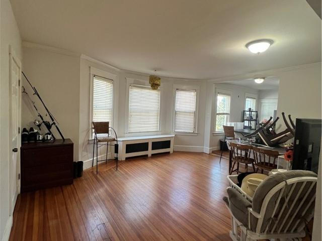 28 Thurston Ave, Unit 2, Newport, RI 02840 | MLS #1409 | Compass