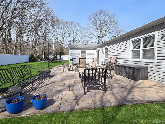 28 Timber Trail Lane