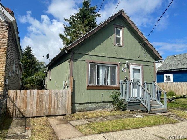 28 Townsend St, Buffalo, NY 14206