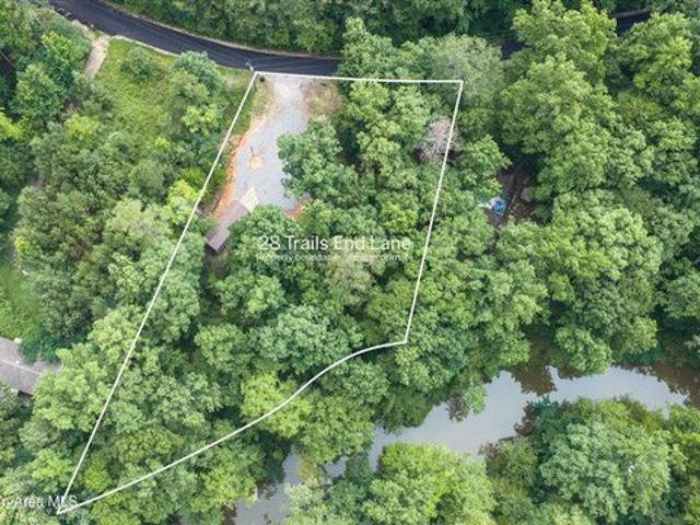 28 Trails End Ln, Alexander City, AL 35010