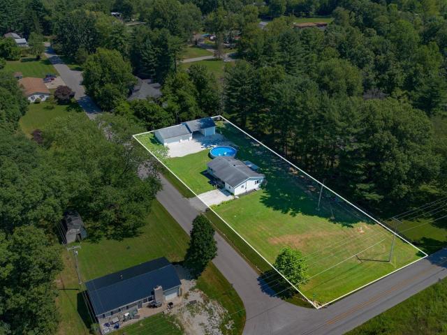 28 Trinton circle