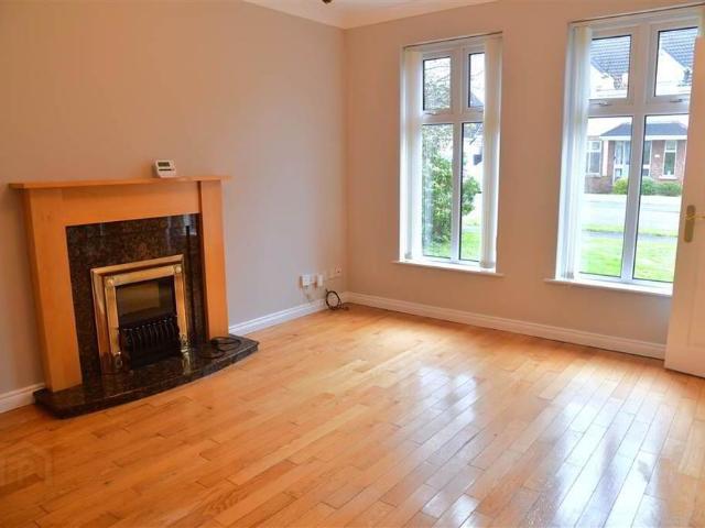 28 Tullymore Dale, Broughshane, Ballymena, BT43 7DD
