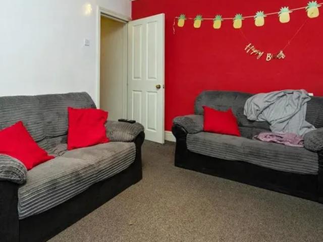 28 Umberslade Road, Stirchley, B29 7RZ, United Kingdom | 4 bed house for rent #135135122 | Rentberry