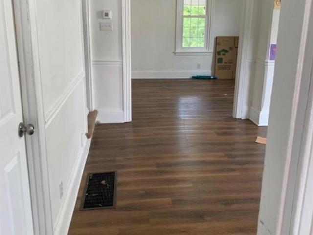 28 W King Street W