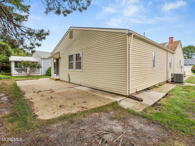 28 W Kinkora Court W