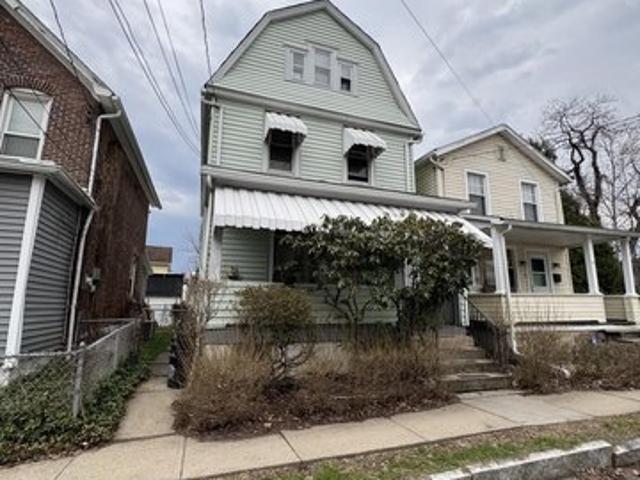 28 Walnut St, Wilkes Barre, PA 18702