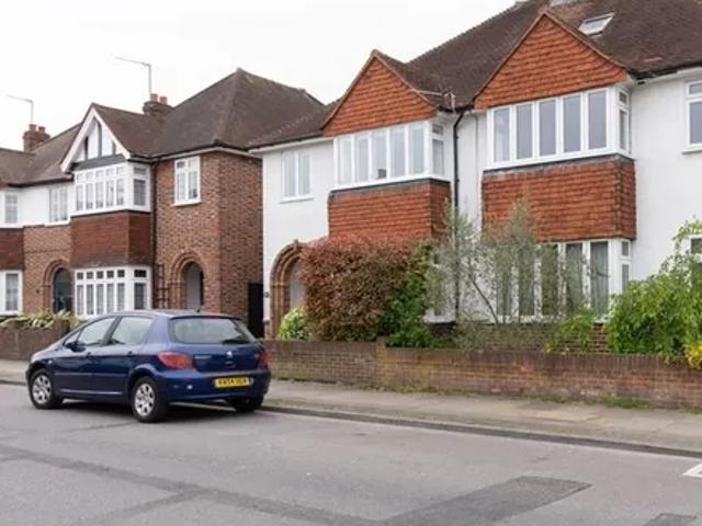 28 Westbury Road, London, KT3 5BE, United Kingdom | 3 bed house for rent #166861553 | Rentberry