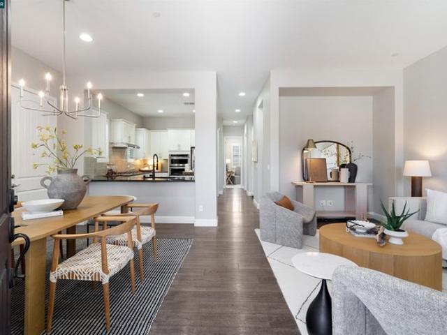 28 Wild Plum Way, Orinda, CA 94563