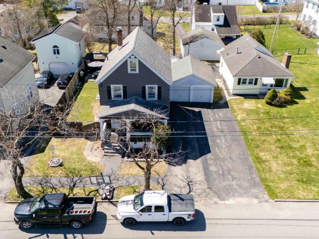 28 Wilkes Ave, Amsterdam, NY 12010 | MLS #202615