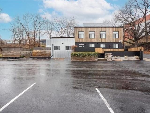 28 Wolcott St, Providence, RI 02908