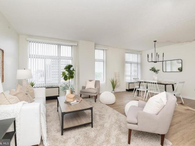 28 Allegheny Ave #803, Towson, MD 21204