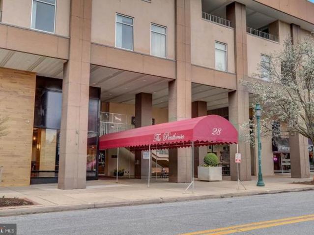 28 Allegheny Ave #903, Towson, MD 21204