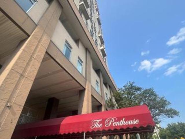 28 Allegheny Ave #902, Towson, MD 21204
