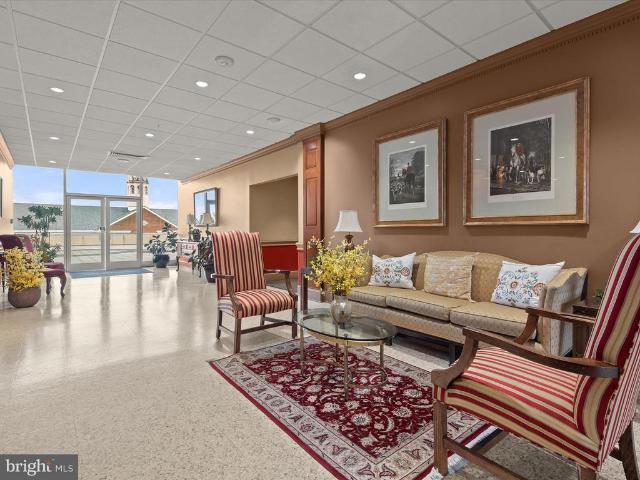 28 Allegheny Avenue # 2700