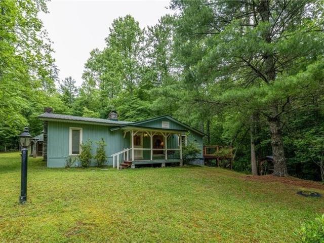 28 Ashleywood Dr, Dahlonega, GA 30533
