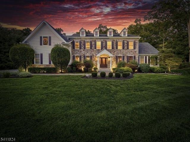 28 Arbor Rd, North Caldwell, NJ 07006