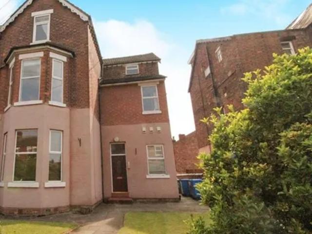 28 Atwood Road, Manchester, M20 6GQ, United Kingdom | 2 bed apartment for rent #137170138 | Rentberry
