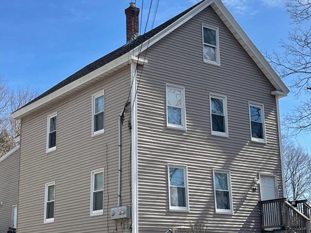 28 Beach St, Marlborough, MA 01752 | MLS #73493 | Compass