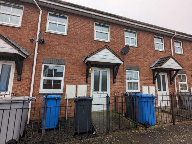 28 Bedroom House