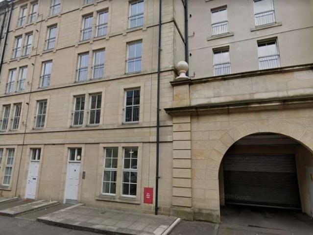 28 Bedroom Studio Flat