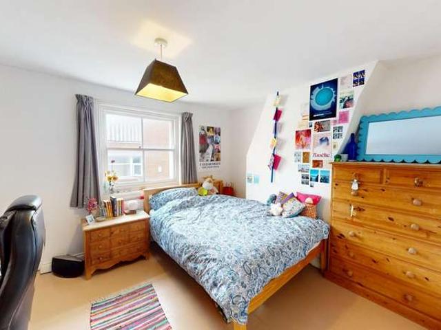 28 Bedroom Terraced House