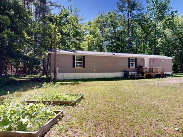 28 Bethany Dr, Sanford, ME 04073