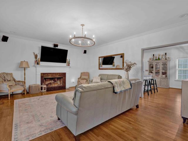 28 Briarwood Circle