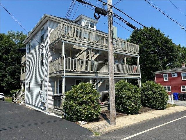 28 Bridge St, West Warwick, RI 02893