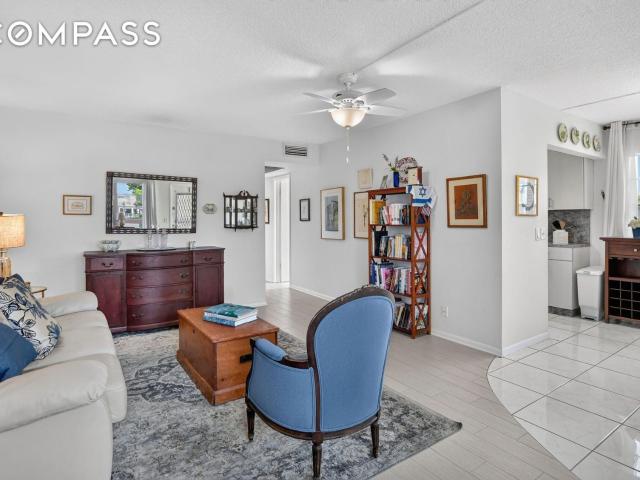 28 Brighton A 28, Boca Raton, FL