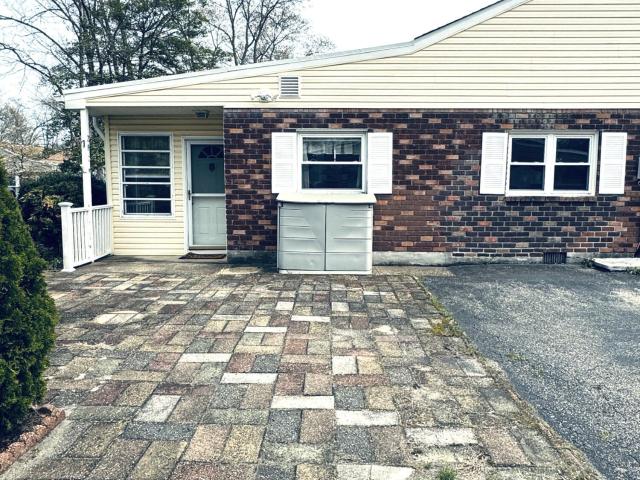 28 C Holly St, Toms River, NJ 08757 | MLS #22610