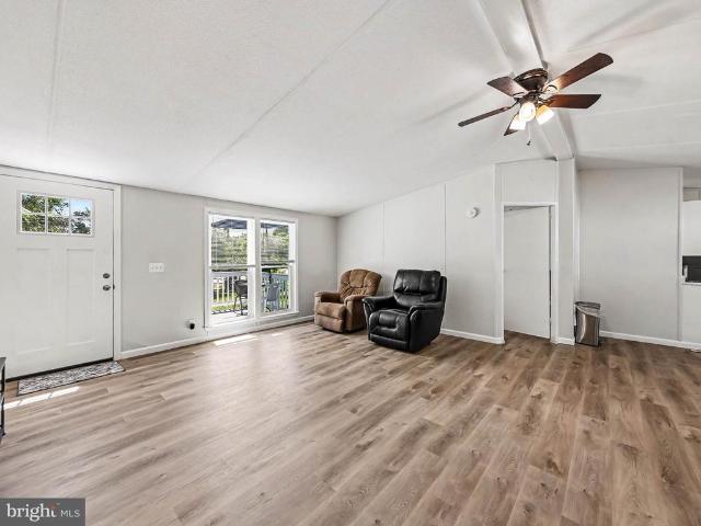 28 Castle Ct
