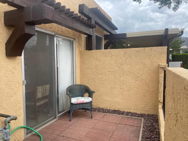 28 Casa Hermosa Drive NE