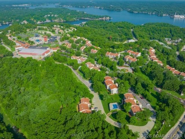 28 Center Court Dr Unit 2B738, Lake Ozark, MO 65049