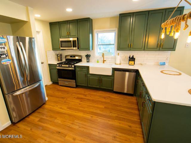 28 Central Ave, Point Pleasant Beach, NJ 08742 | MLS #22536