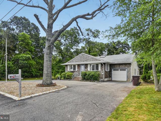 28 Cedar Street