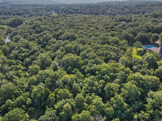 28 Cherokee Ct, Skiatook, OK 74070