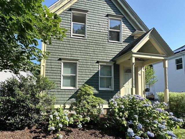 28 Cherry St, Plymouth, MA 02360