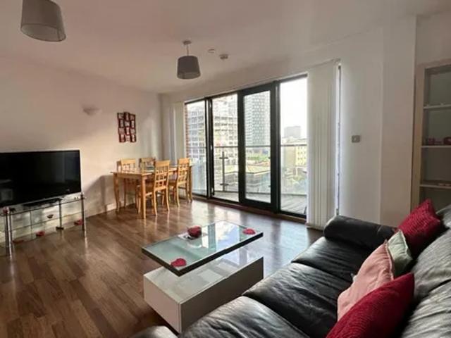 28 City Road East, Manchester, M15 4TD, United Kingdom | 3 bed apartment for rent #116541903 | Rentberry